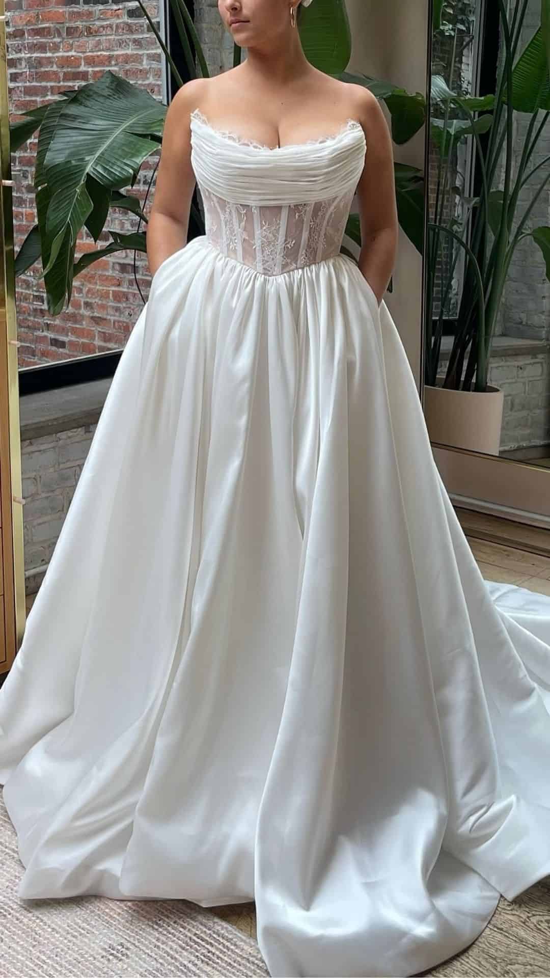 58 Stunning Basque Waist Wedding Dress Ideas: Corset Bodice Designs for ...
