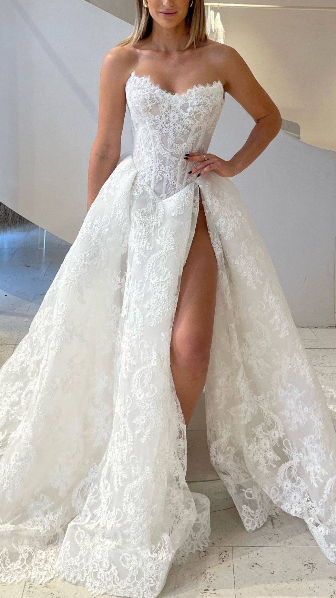 58 Stunning Basque Waist Wedding Dress Ideas: Corset Bodice Designs for ...